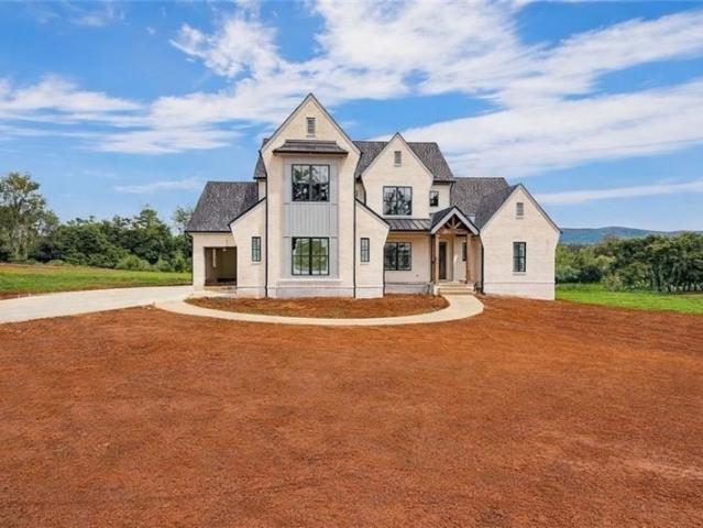 126 Palisade Drive
