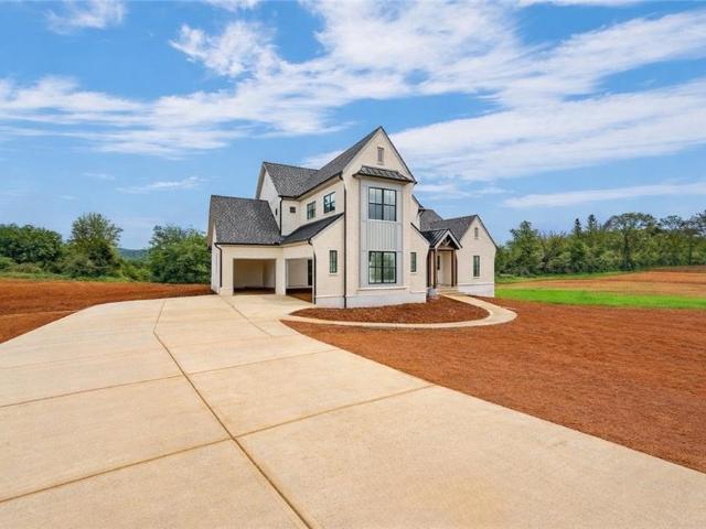 126 Palisade Drive