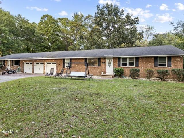 126 Parkertown Rd, Hubert, NC 28539