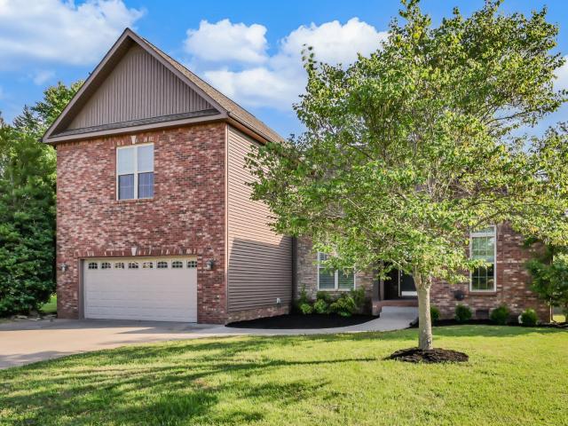 126 Parkland Cir