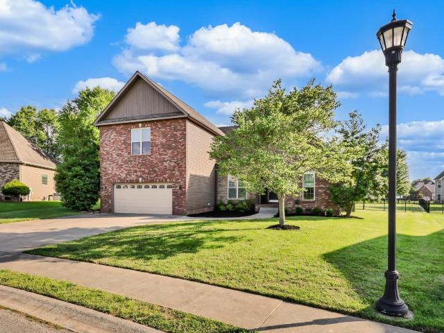 126 Parkland Cir