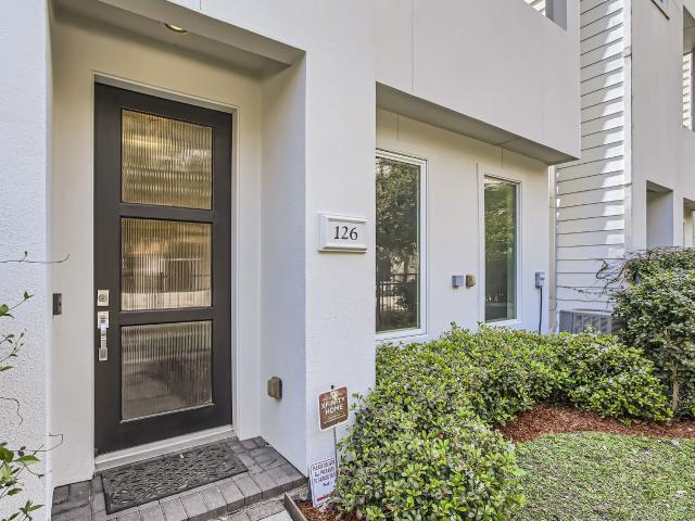 126 Pierce Street
