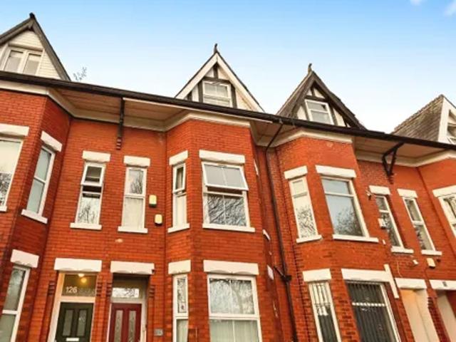 126 Platt Lane, Manchester, M14 7PT, United Kingdom | 3 bed apartment for rent #166635296 | Rentberry