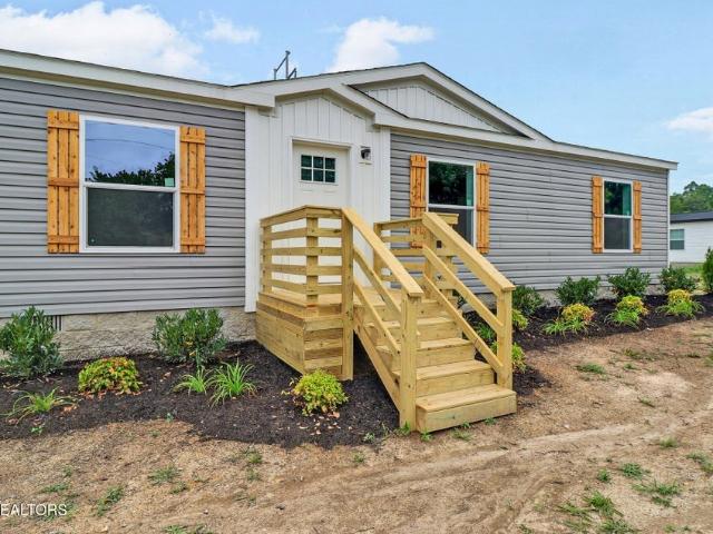 126 Pullman Ln