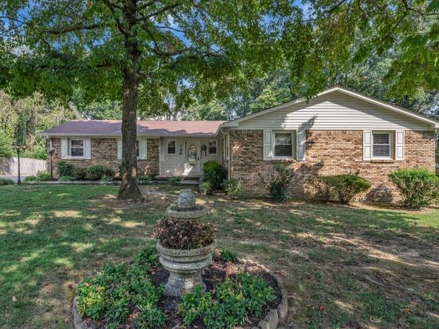 126 Robin Hood Rd