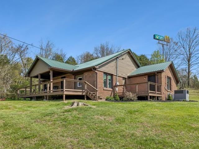 126 Rogers Rd, Gordonsville, TN 38563