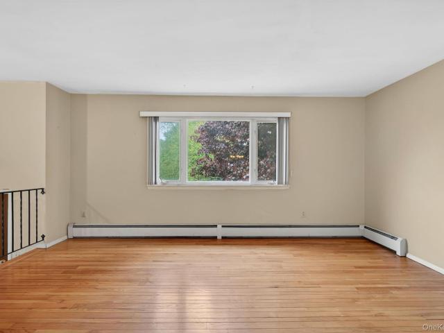 126 Rolling Meadows Road