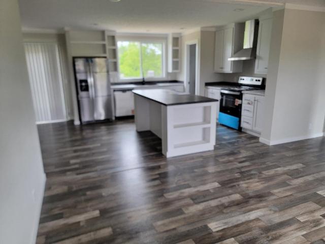 126 rosstown road