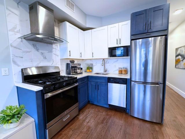 126 Randolph Ave # 3R