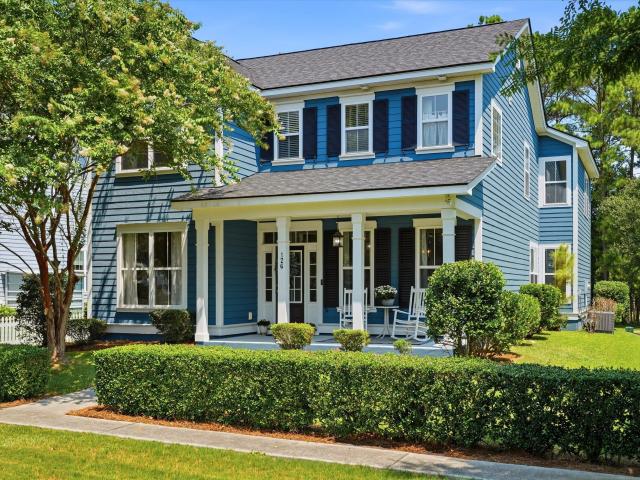 126 Red Leaf Boulevard