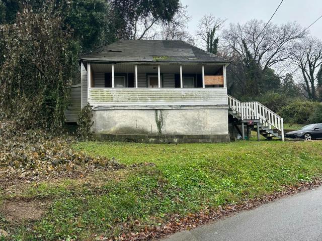 126 Richmond Ave