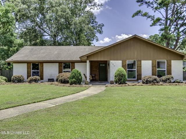 126 Ridge Rd, Brandon, MS 39042