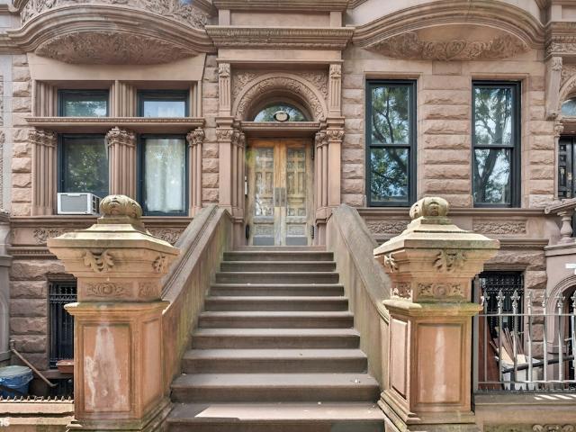 126 W 121ST Street