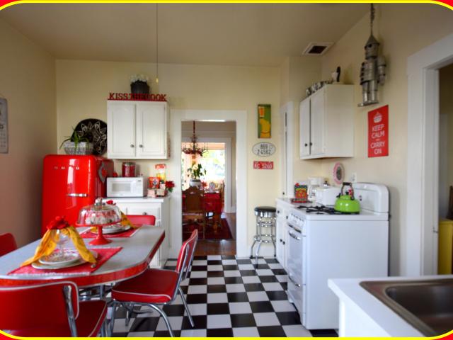 126 W De La Guerra St, Santa Barbara, CA 93101 | MLS #RN 15189