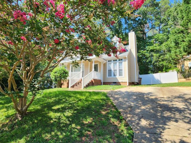 126 W Holding Avenue