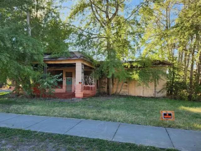 126 W MARKET ST, LATAH, WA 99018 Single Family Residence For S.