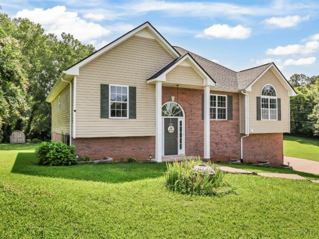 126 West Dr