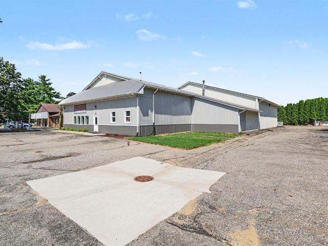 126 West Drive