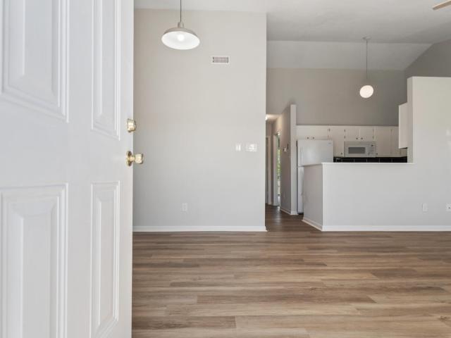 126 Witten Circle # B