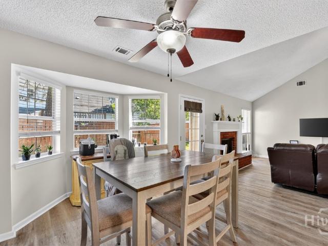 126 Teal Lake Dr, Richmond Hill, GA 31324 | MLS #SA353589