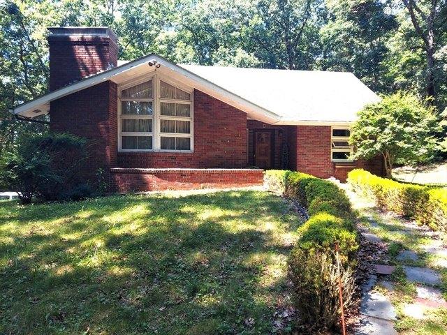 126 Upper Gore Rd, Webster, MA 01570