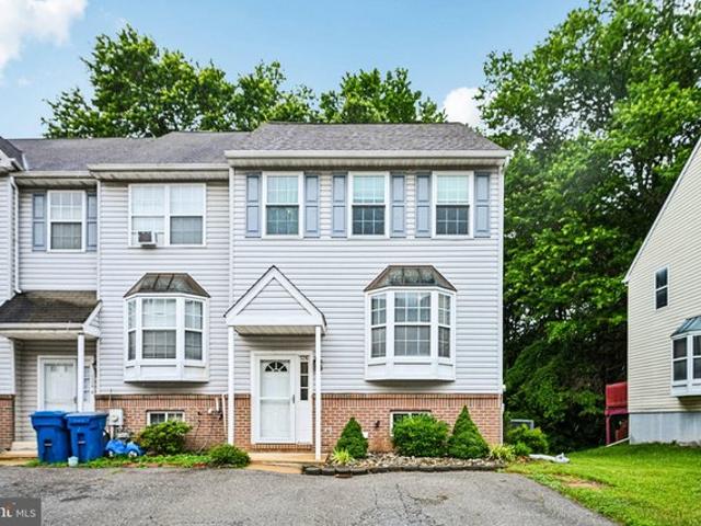 126 Valerie Ln, Bear, DE 19701