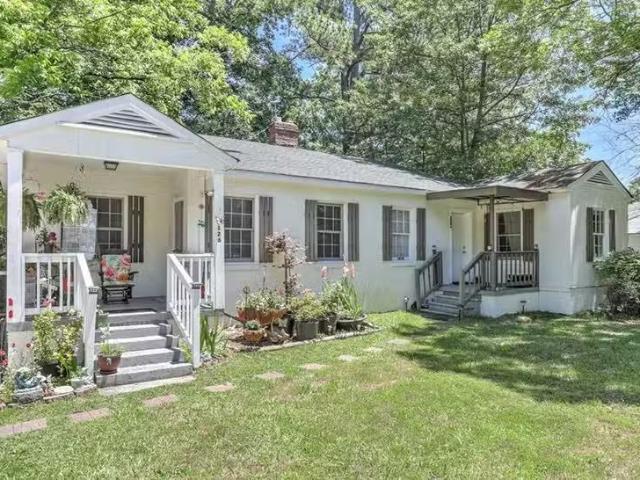 126 Vista Cir SE, Marietta, GA 30060 MLS 7377906