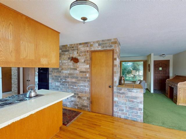 12741 Ring Lane