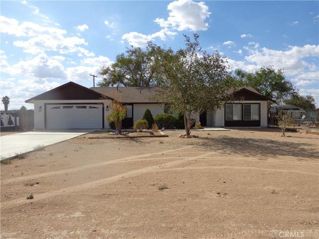 12744 Running Deer Rd, Apple Valley, CA 92308 | MLS #CV26064