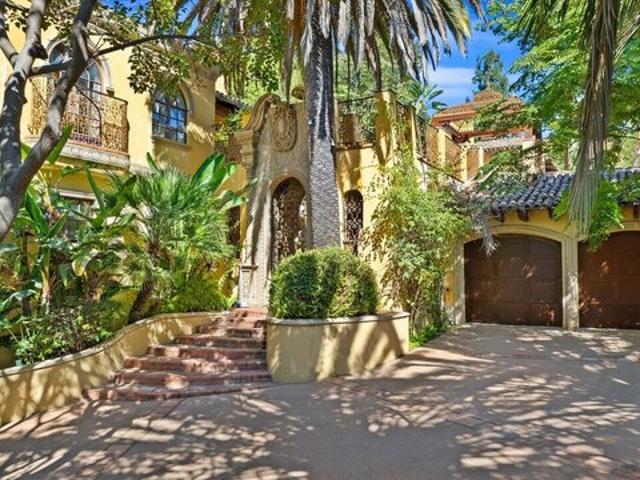 1274 N Clark St, West Hollywood, CA 90069