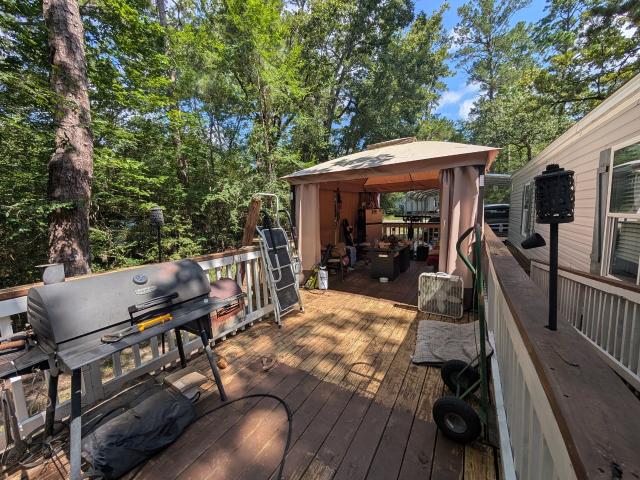 1274 Cardinal Lane