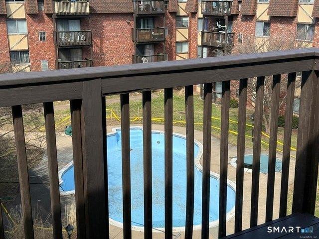 1274 E Main St Apt D12, Meriden, CT 06450