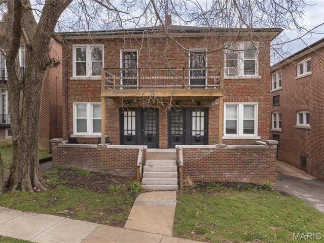 1274 Hawthorne Pl, Richmond Heights, MO 63117