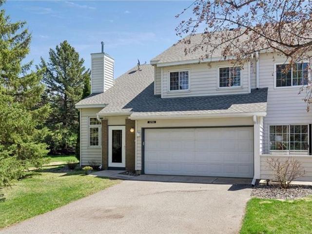 12750 Edgewater Path, Apple Valley, MN 55124