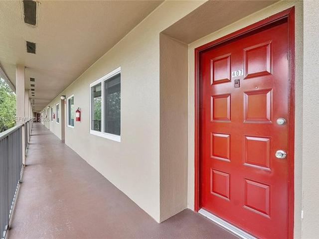 12750 SW 4th Ct Unit 407J, Pembroke Pines, FL 33027