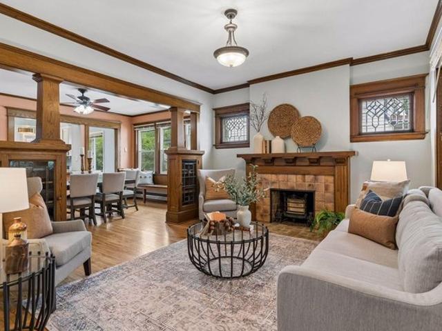 1275 Minnehaha Ave W, Saint Paul, MN 55104