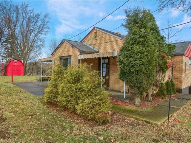 1275 Balmoral Dr, Pittsburgh, PA 15237