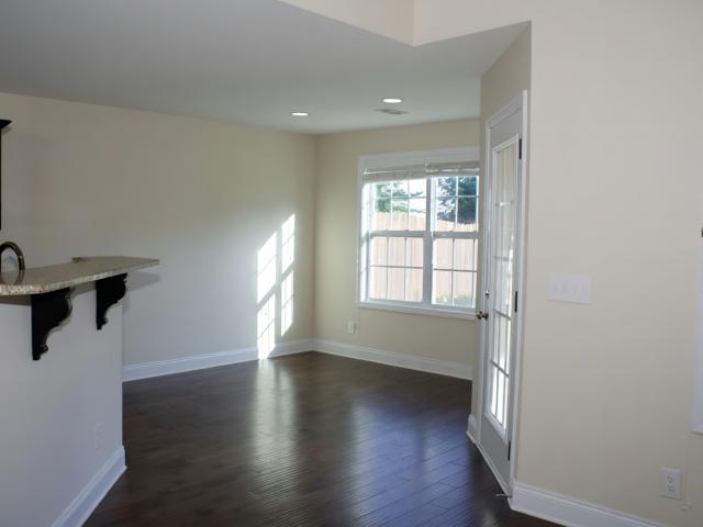 1275 Eagles View Dr