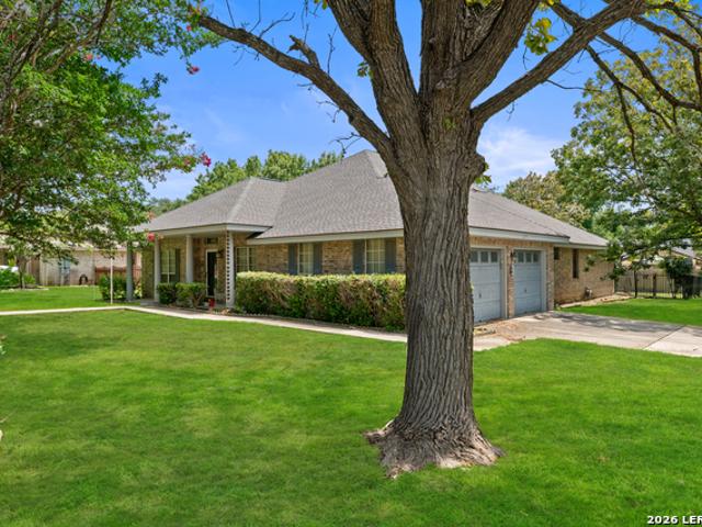 1275 Fox Glen Rd