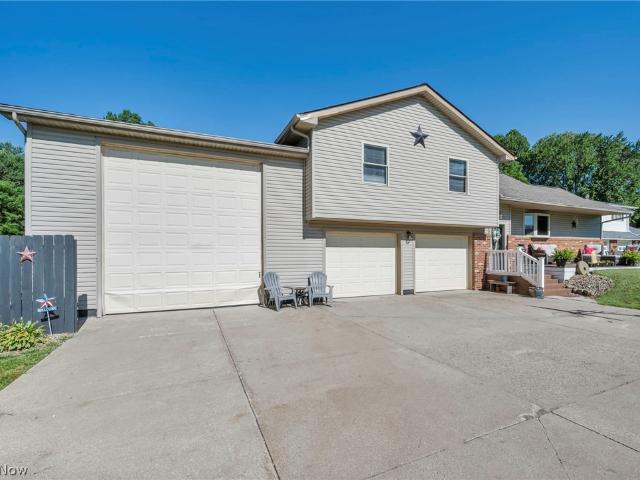 1275 Sandy Lake Road
