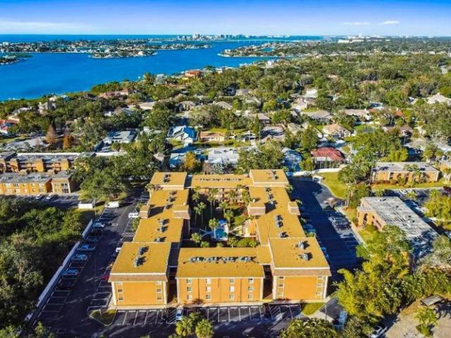 12760 Indian Rocks Rd #409, Largo, FL 33774