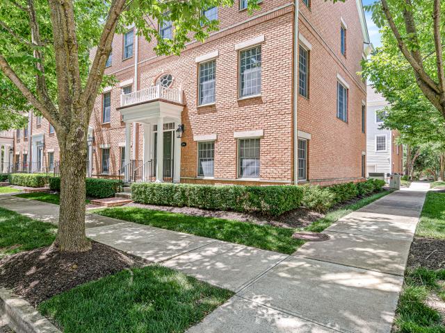 12764 Edgemont Way