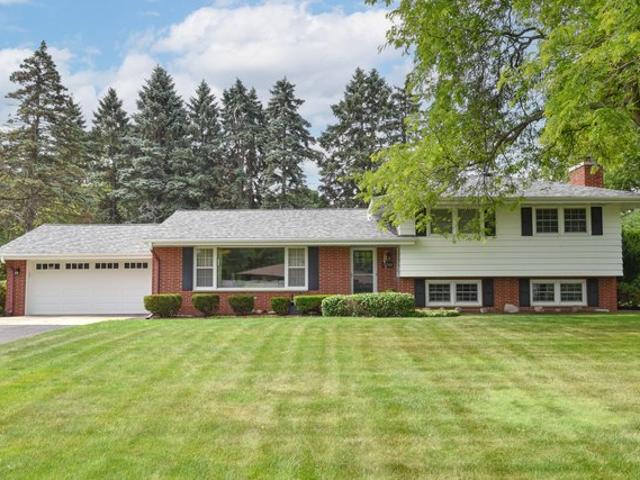 12765 Winthrop Ct, Brookfield, WI 53005