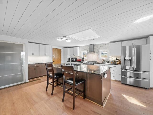 1276 N Huron River Drive