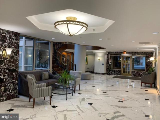 1276 N Wayne Street # 1000