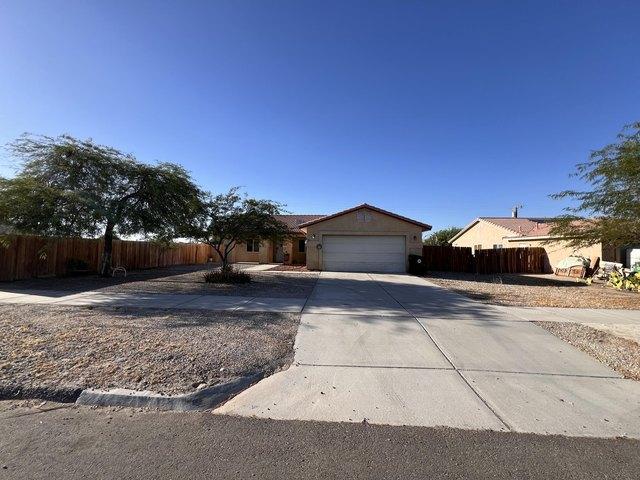 1276 Nile Dr, Thermal, CA 92274