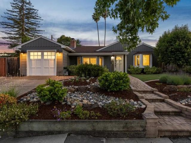 1276 Connecticut Dr, Redwood City, CA 94061
