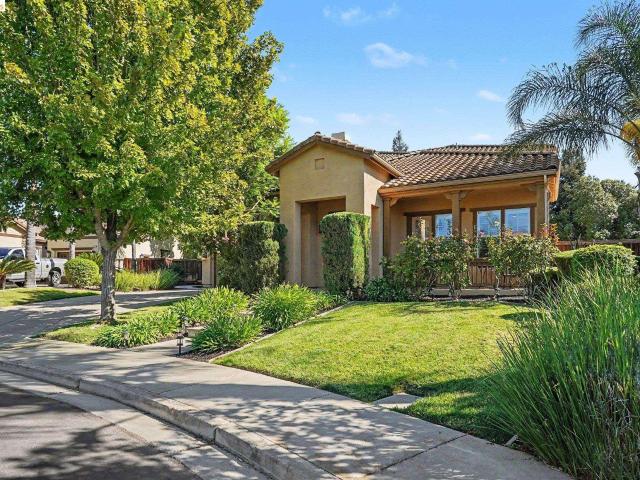 1276 Prominent Drive