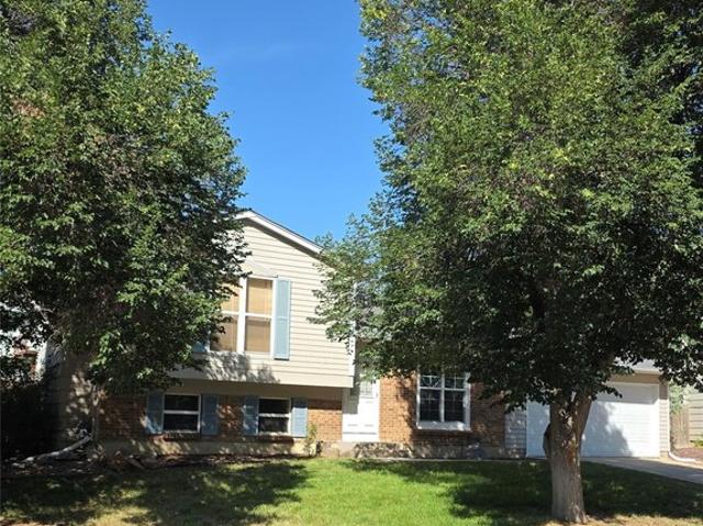 1276 S Biscay St, Aurora, CO 80017