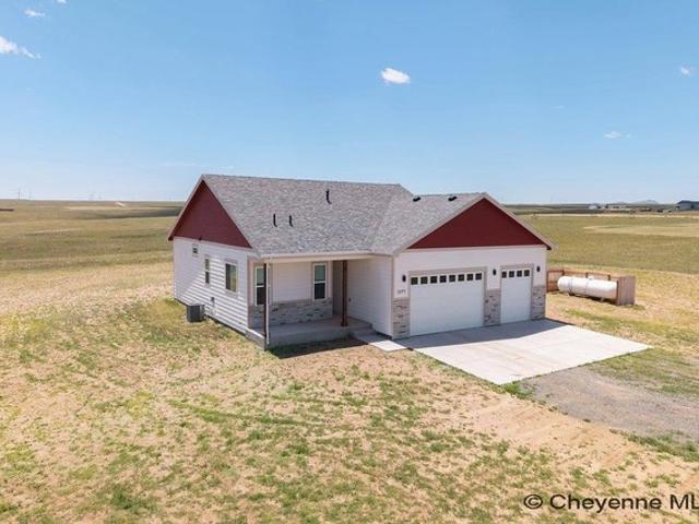 1277 N Carolina Rd, Cheyenne, WY 82009